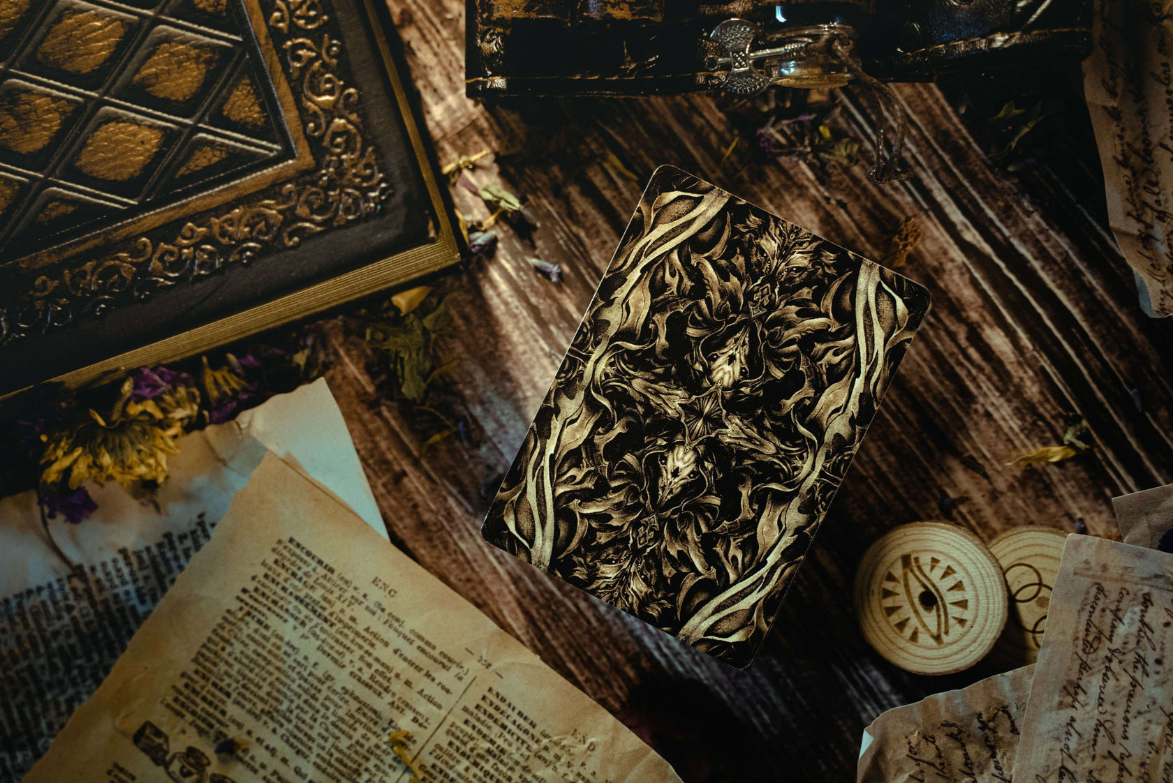 Demon Gigantic Playing Cards – PlayingCardDecks.com