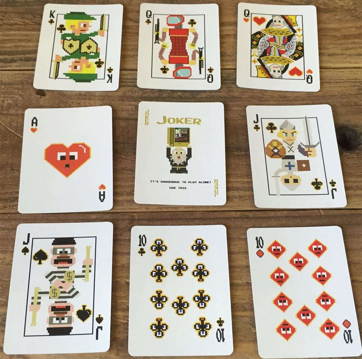 8- Bit Gold Mini Playing Cards – PlayingCardDecks.com