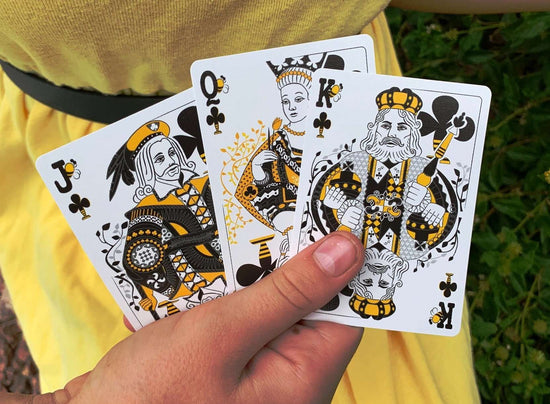 Beekeeper Gilded Bicycle Playing Cards – PlayingCardDecks.com