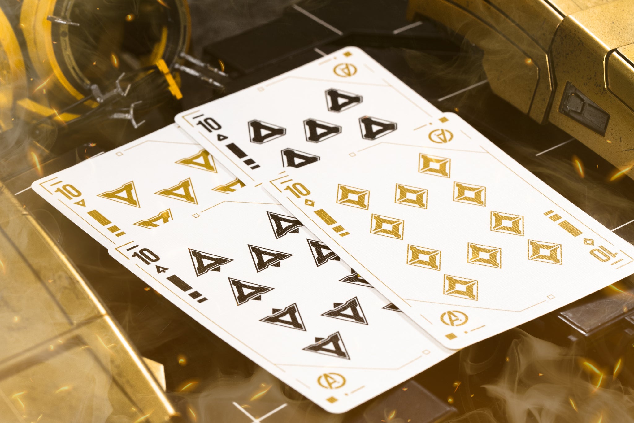 Iron Man Mark 21 Gold Playing Cards – PlayingCardDecks.com