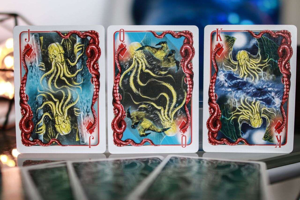 Cthulhu Cardnomicon Bicycle Playing Cards – PlayingCardDecks.com