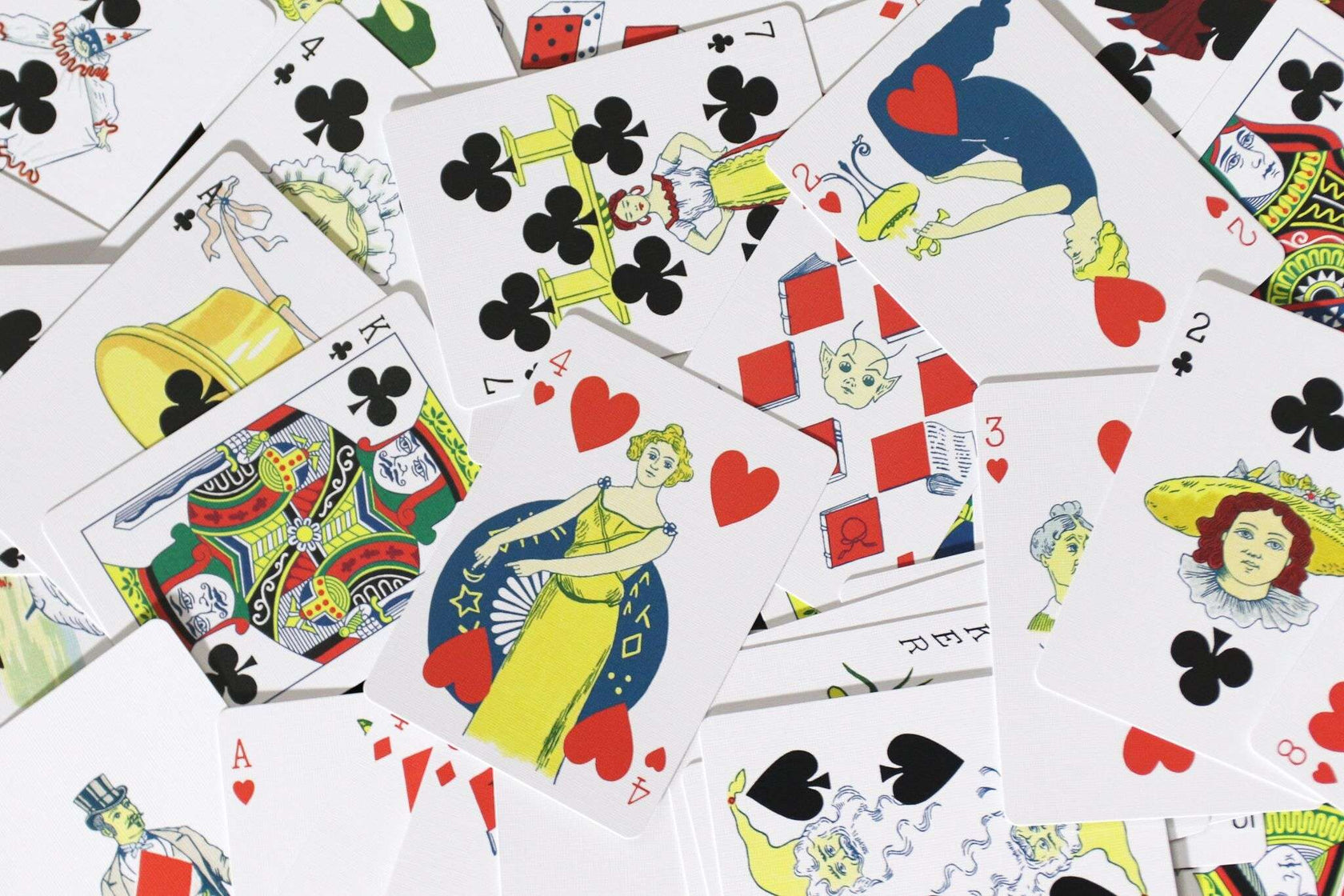 Ye Witches’ Gilded Fortune Cards USPCC – PlayingCardDecks.com