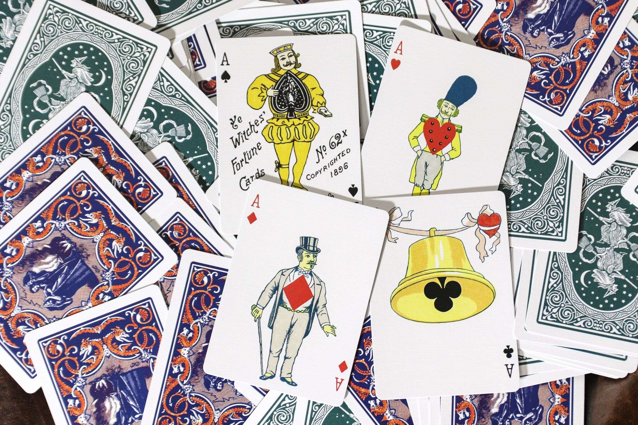 Ye Witches’ Gilded Fortune Cards USPCC – PlayingCardDecks.com